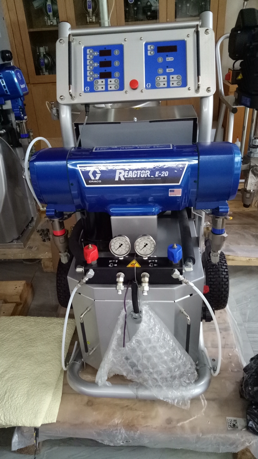 Máy phun nhựa Reactor E-20